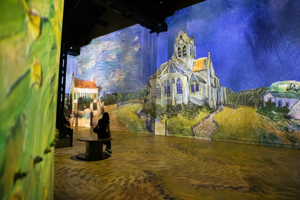 Van Gogh exhibition in Paris - Atelier des Lumières